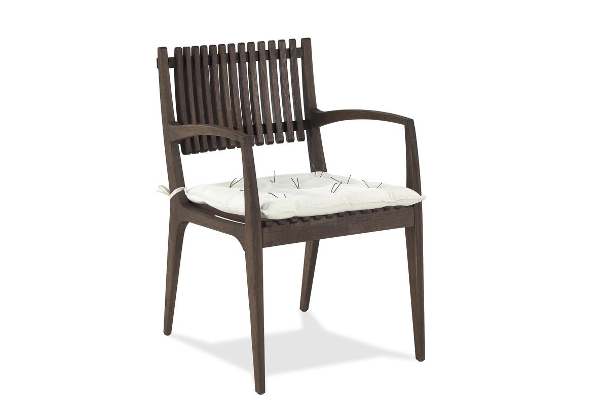 Chairs - Products - Saccaro