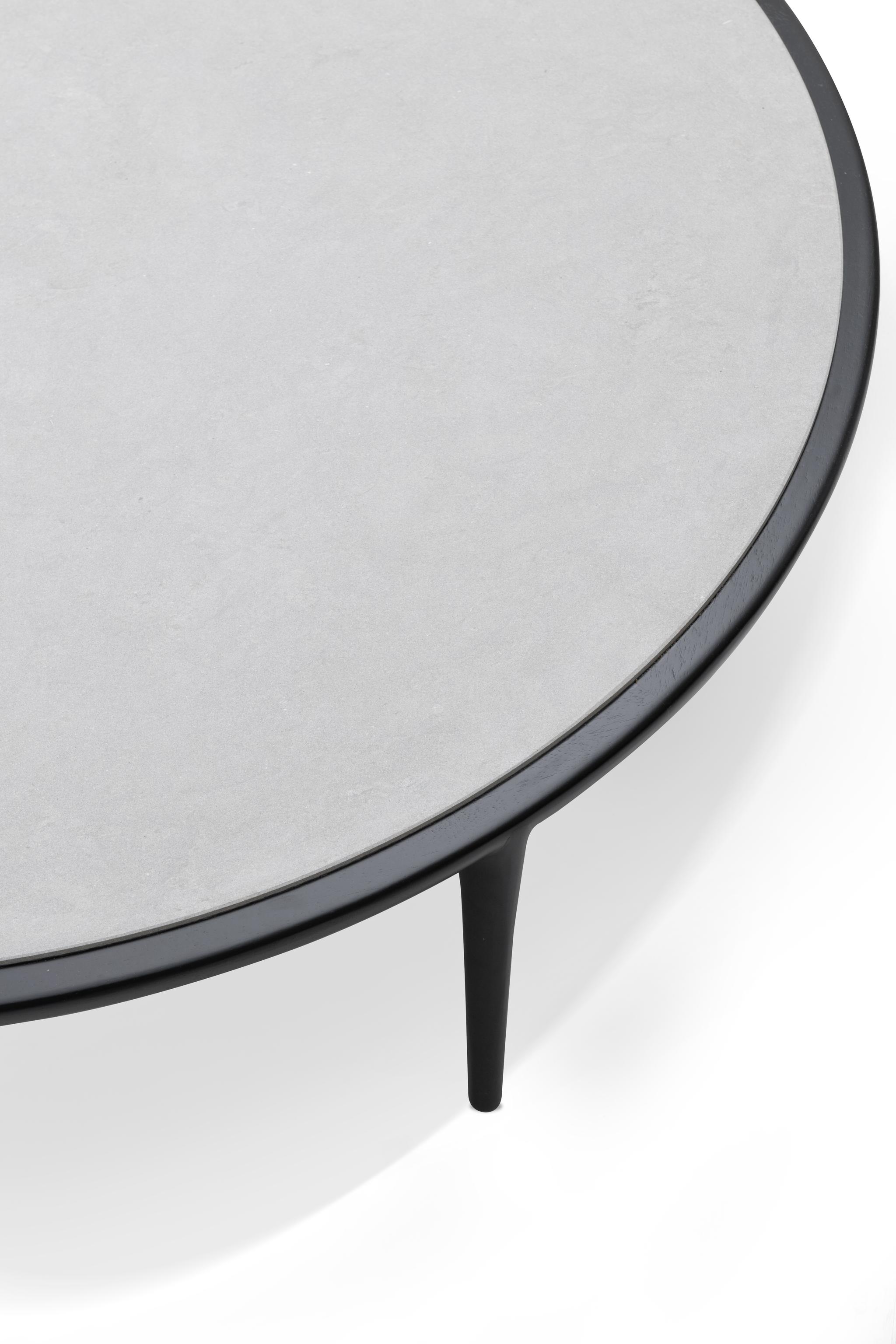 MOGANO COFFEE TABLE - Products - Saccaro